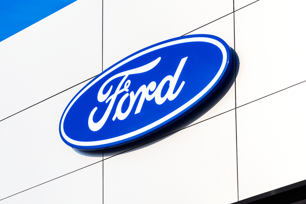 Ford Uses AR Glasses to Streamline Repairs - CleanBox Technology